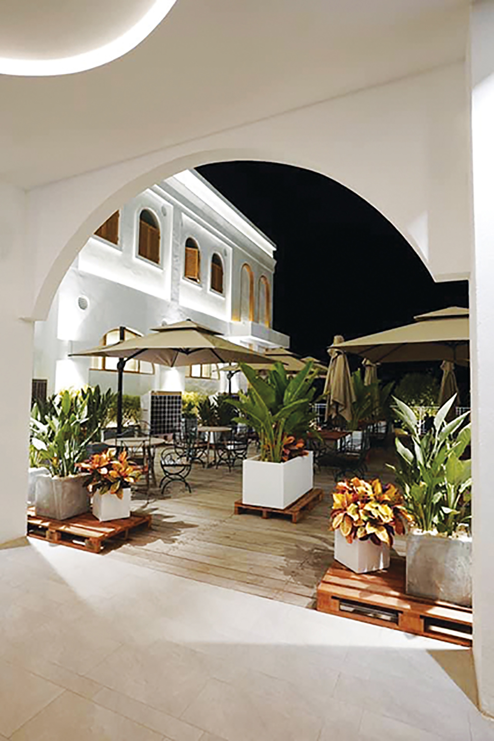 Missing Travel? These 5 Destination-Themed Restaurants Might Help | Liv